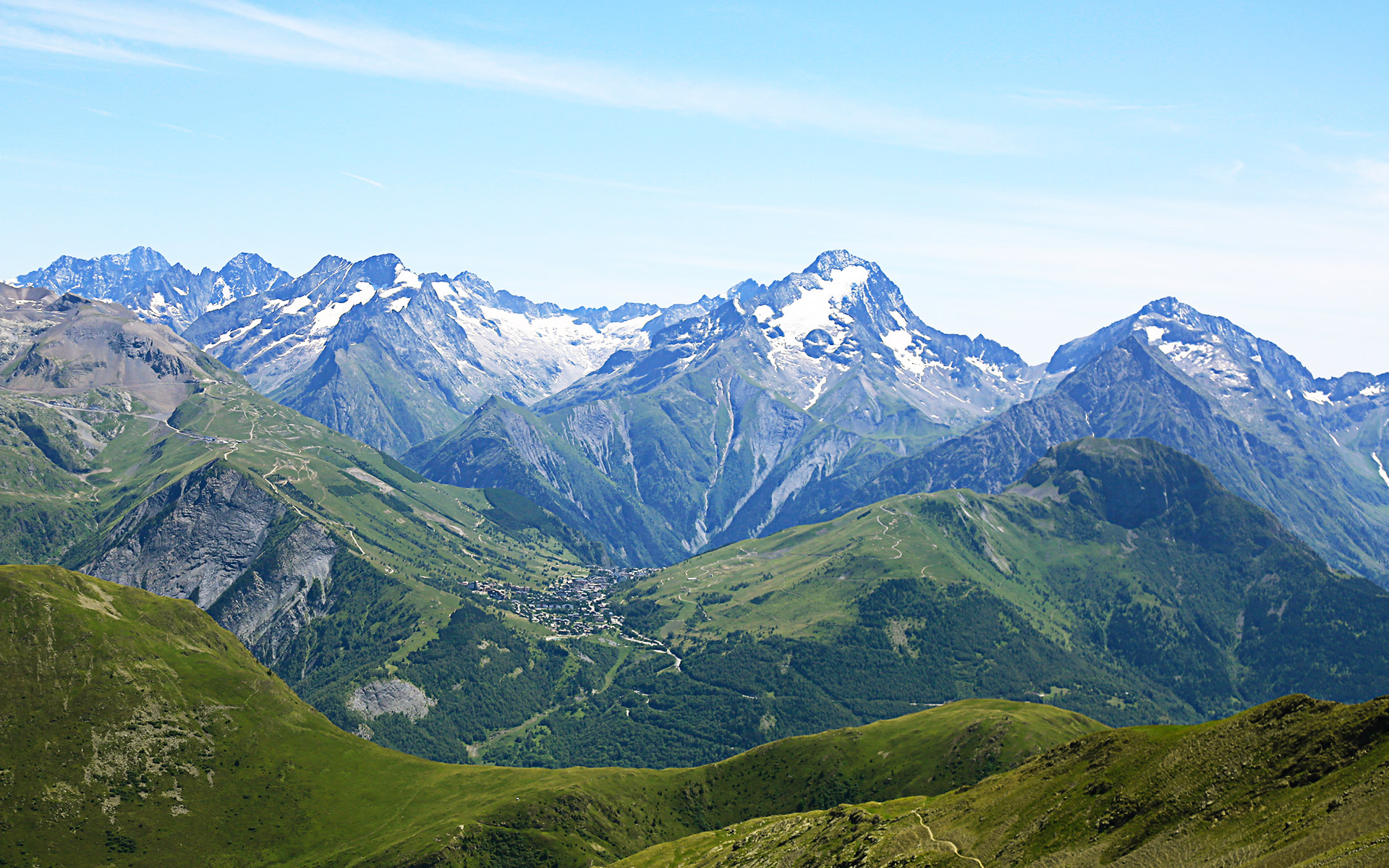 Megavalanche - M&A Creative Agency